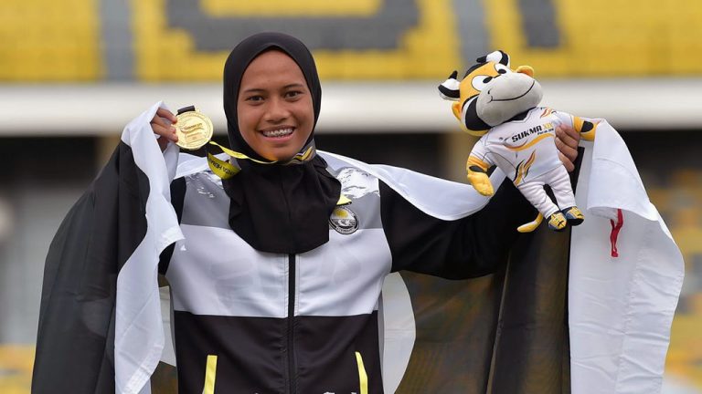 Azreen Bawa Penampilan Patuh Syariah Sukan Ke Olimpik – Majlis Sukan ...